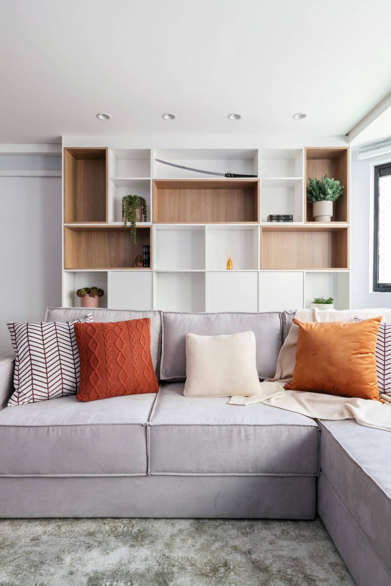 Almofadas coloridas na decoração: Como usar? Veja dicas e vantagens!