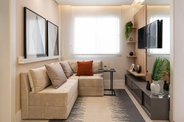 Como montar uma sala pequena e simples? Ideias de decoração